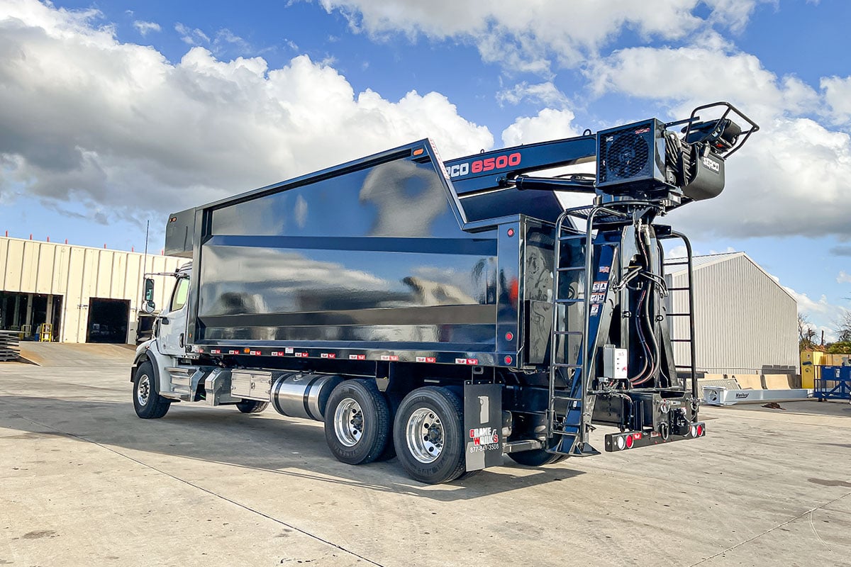 Grapple Trucks Crane Dealer | CraneWorks, LLC