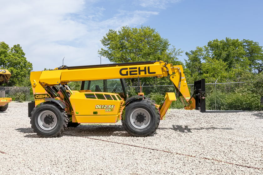 Telescopic Handler & bucket trucks for sale or rent | CraneWorks, Inc.