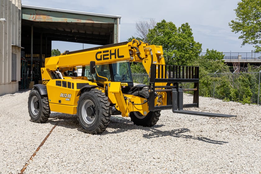 Telescopic Handler & bucket trucks for sale or rent | CraneWorks, Inc.